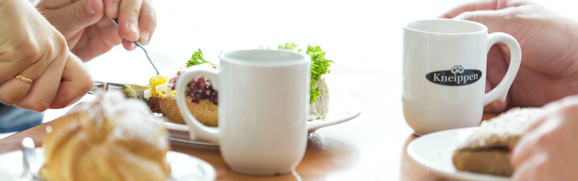 Kneippen - Bestill kaker og bakervarer i Molde