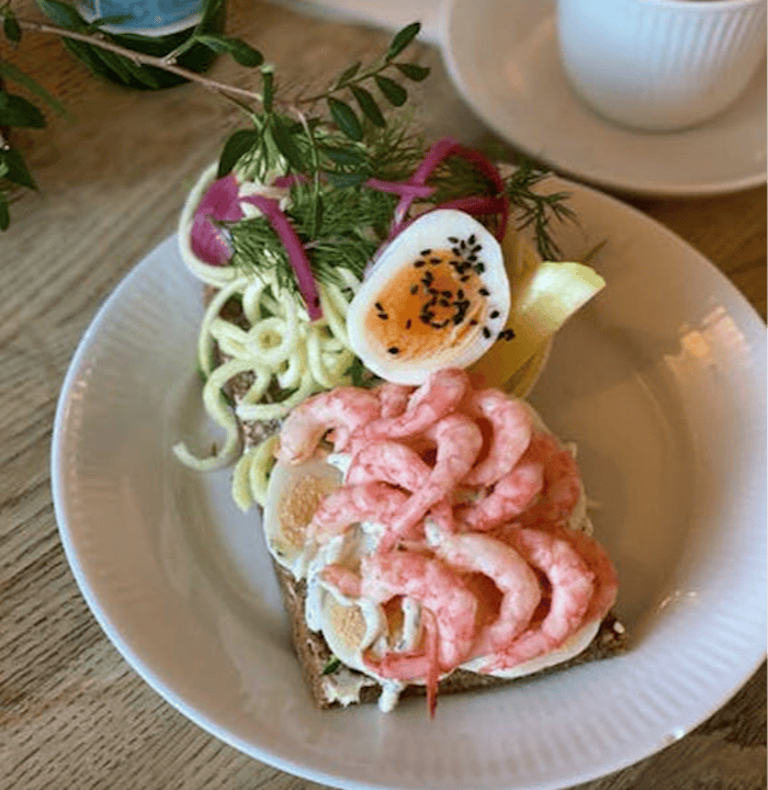 Beställ tårta i Göteborg - godaste prinsesstårtan i staden | Brogyllen